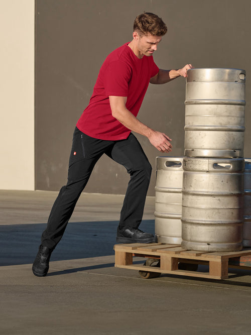 STRAUSS » High performing Workwear | Strauss